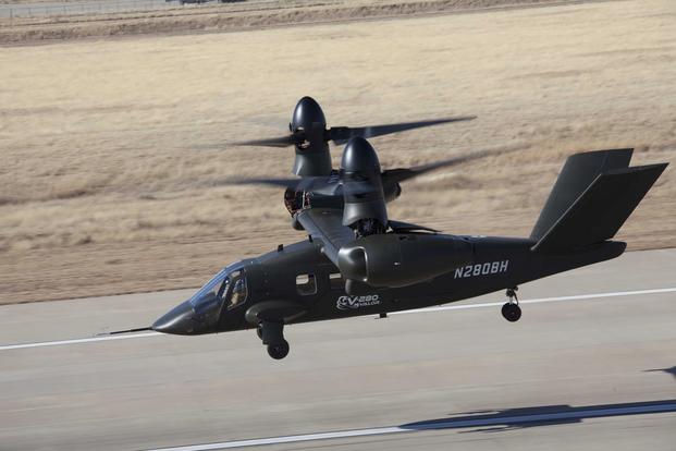 Bell's Futuristic V-280 Valor Maneuvers in 'Impressive' Flight Demo ...