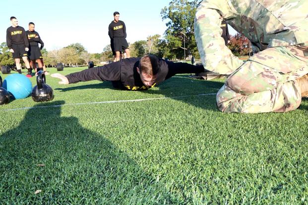 Army May Change Pushup Technique for New Fitness Test | Military.com
