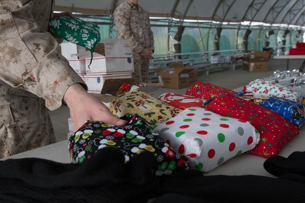 9 Holiday Gifts for Families with a Deployed Service Member | Military.com