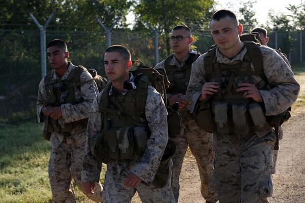 Marines Will Soak, Sandblast Next-Gen Body Armor to Prove Toughness ...
