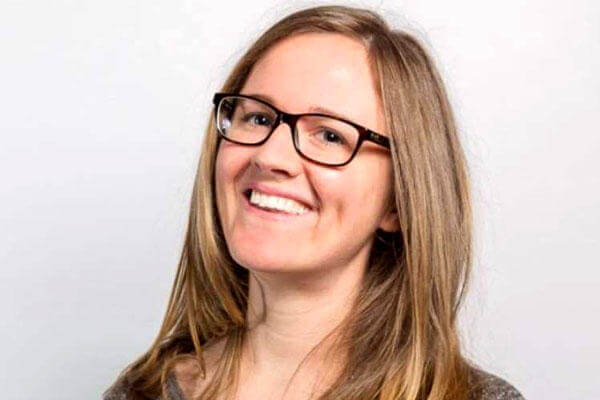 Move Over, Sammich Jokes: Women Make Their Mark on Military Humor ...