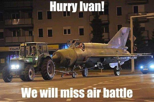The 13 Funniest Military Memes of the Week 11/3/16 | Military.com